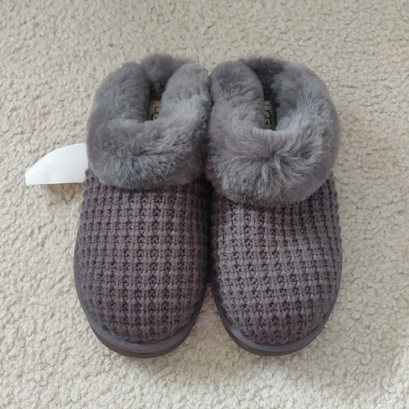 UGG | Shoes | Newugg Cluggette Knit Scuff Slipper In Charcoal Cozy Gray ...